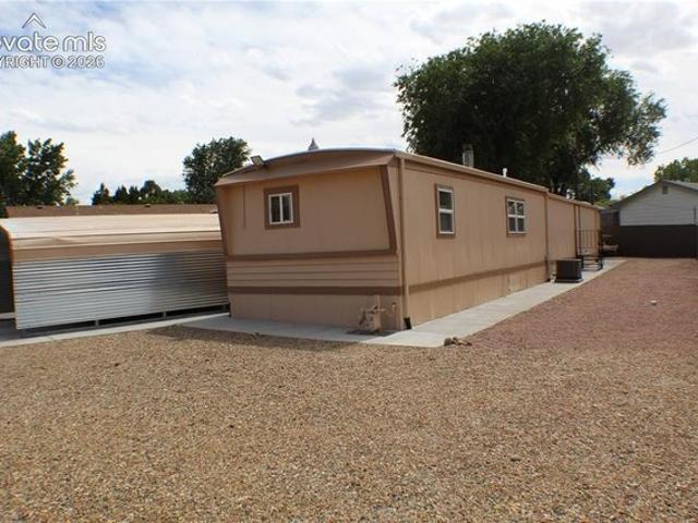 835 Aspen Cir, Pueblo, CO 81006
