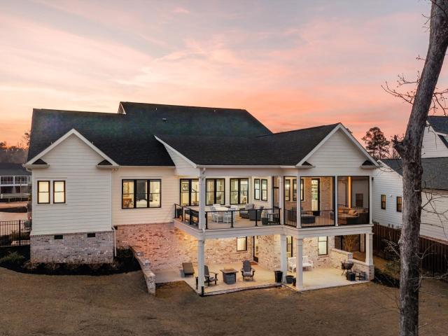 835 Audubon Way