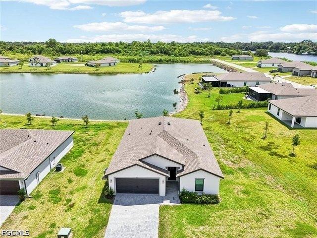 835 Gen D Macarthur Ave, Labelle, FL 33935