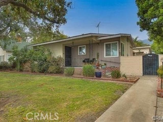 835 E Foothill Boulevard