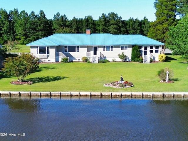 835 Foreman Ln, Belhaven, NC 27810