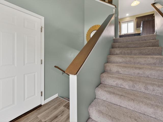835 Highview Loop SE