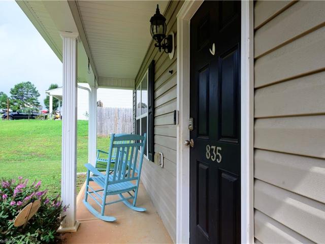 835 Oak Bend Drive