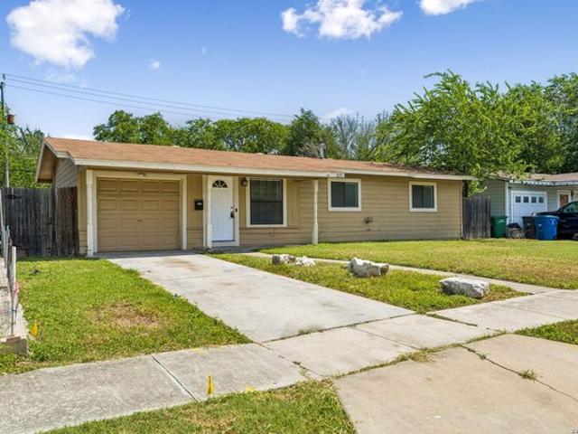 835 Lovera Blvd, San Antonio, TX 78201