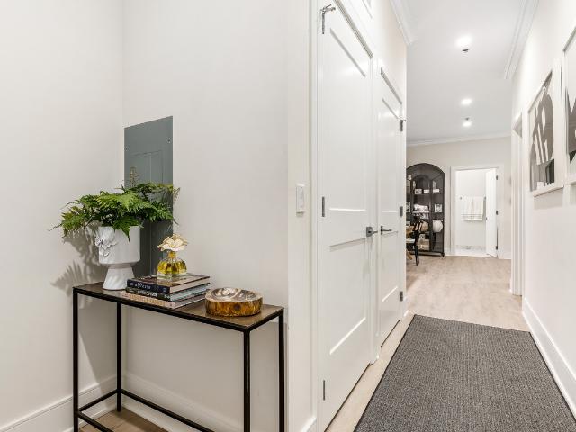 835 Lake St, Unit 316, Oak Park, IL 60301 | MLS #12601 | Compass