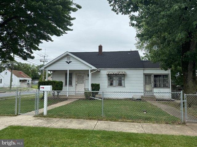 835 Martin Rd, Baltimore, MD 21221