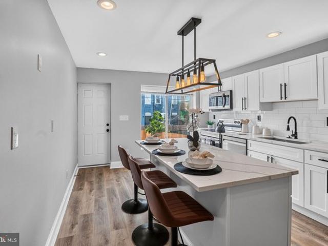 835 N Montford Ave, Baltimore, MD 21205