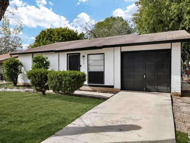 835 S Brownleaf St, San Antonio, TX 78227