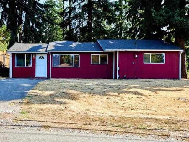 835 SW 306th St, Federal Way, WA 98023