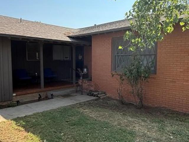 835 Walnut St, Colorado City, TX 79512