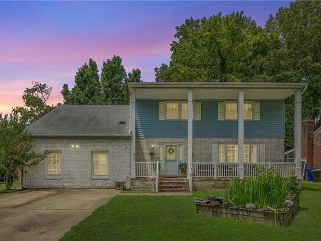 835 Ventnor Dr, Newport News, VA 23608
