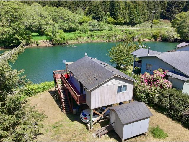 8364 siletz hwy