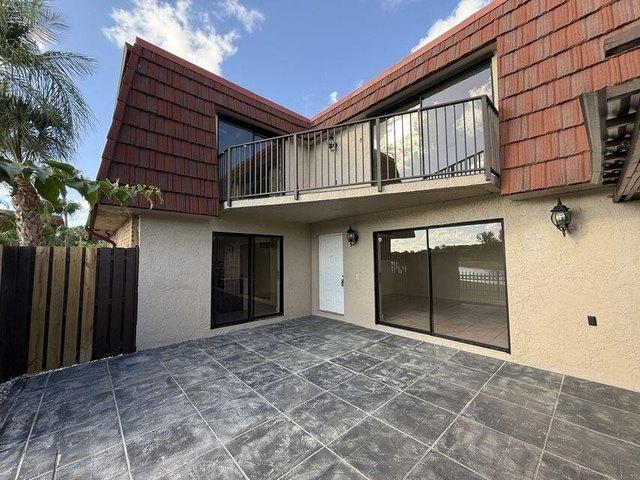 8365 Boca Rio Dr, Boca Raton, FL 33433