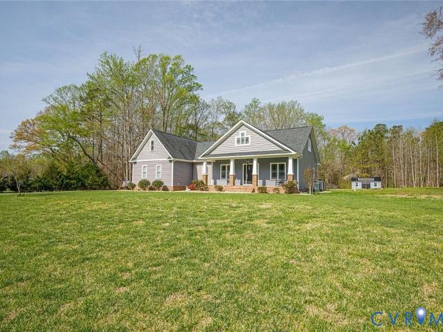8365 Drakes Landing Ct, Mechanicsville, VA 23111 | MLS #2608 | Compass