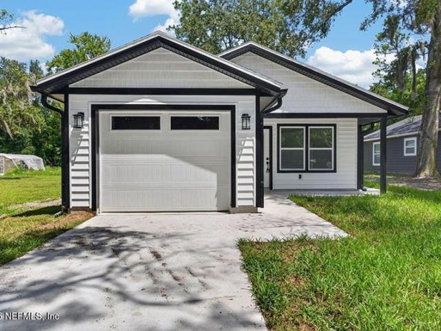 8365 Susie St, Jacksonville, FL 32210