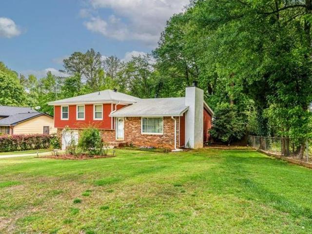 8366 Magnolia Dr, Jonesboro, GA 30238