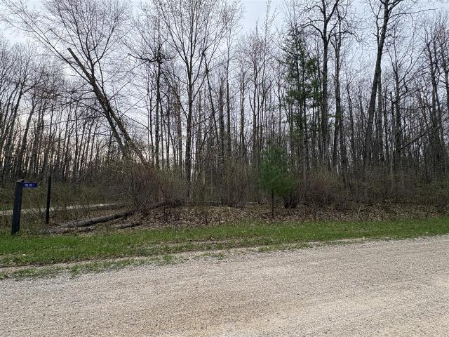 8369 Highland Trail