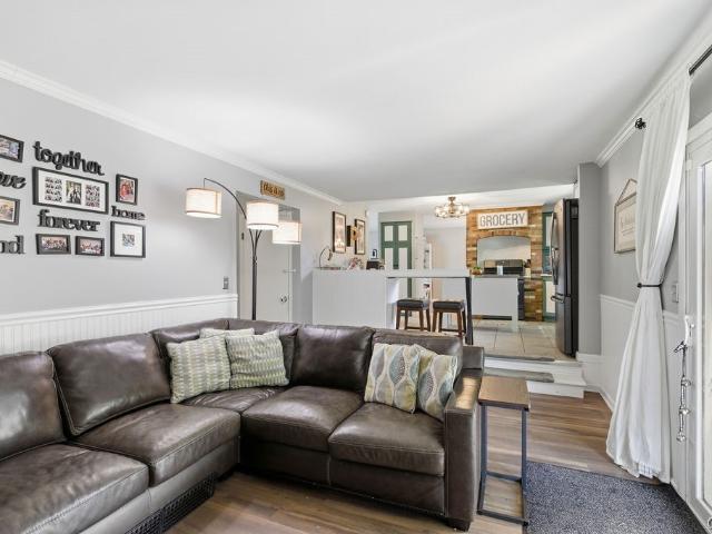 8369 Zenith Drive