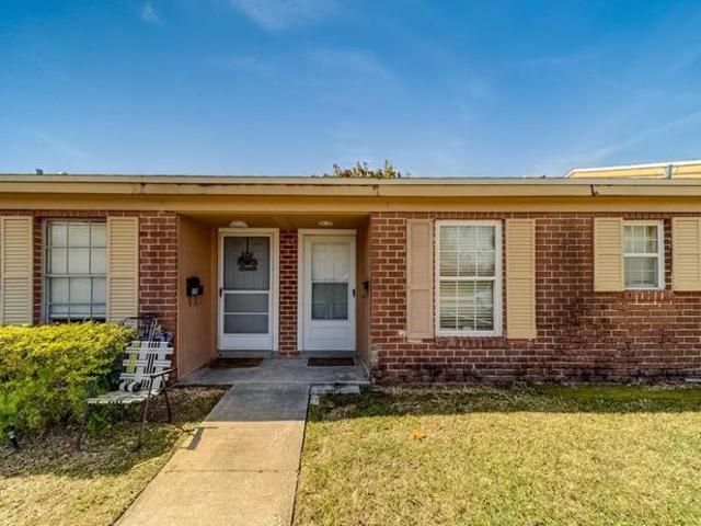 8360 9th Way N #8360, Saint Petersburg, FL 33702