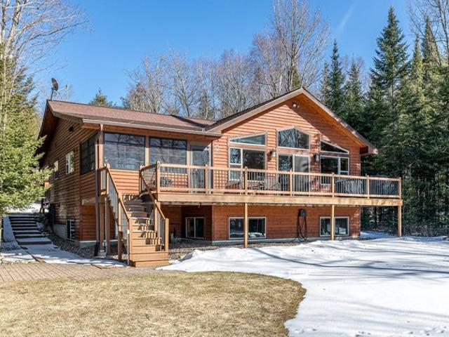 8361 Amber Lake Rd E, Minocqua, WI 54548