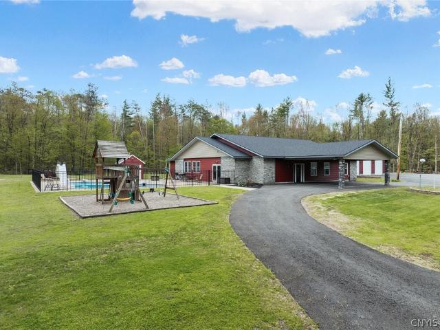 8362 Pinecrest Drive