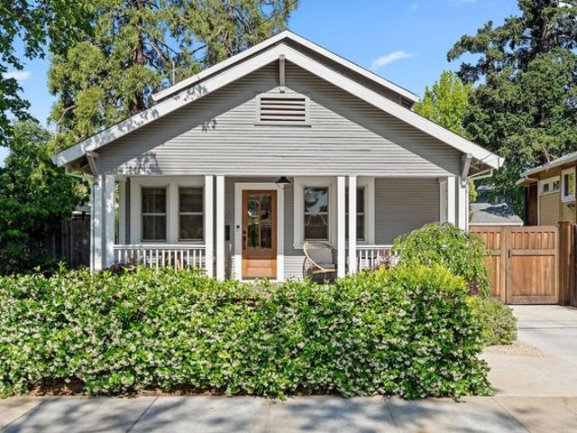 836 52nd St, Sacramento, CA 95819