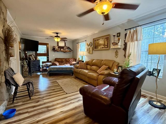836 Campbell Road