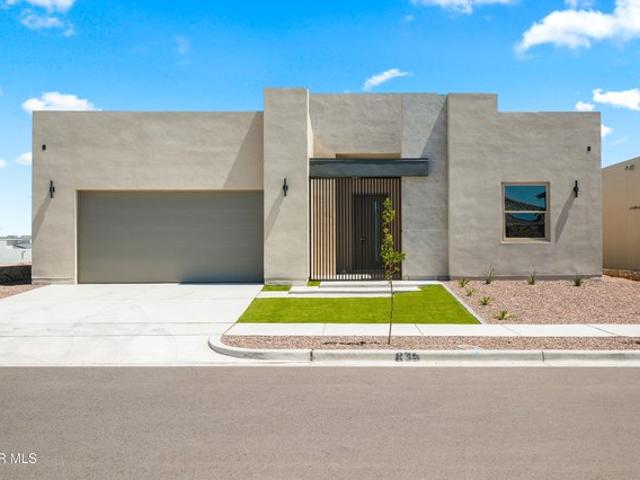 836 Acton St, Horizon City, TX 79928