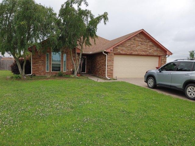 836 Airport Rd, Reno, TX 75462