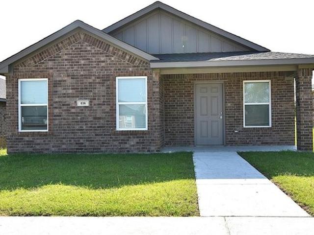 836 Elm St, Seminole, OK 74868