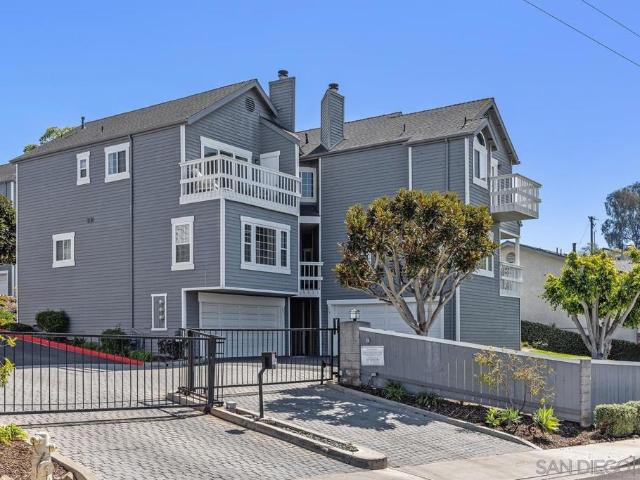 836 Ida Ave