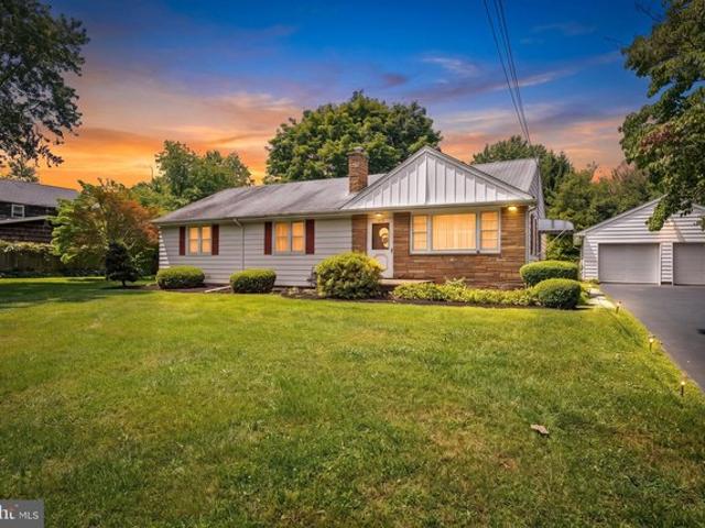 836 Old York Rd, Hightstown, NJ 08520