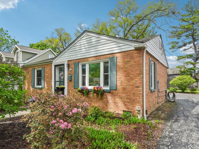 836 Lyford Lane
