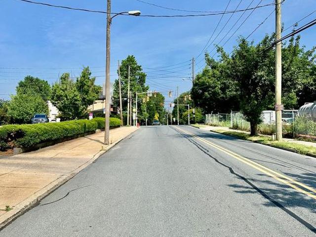 836 Marietta Avenue