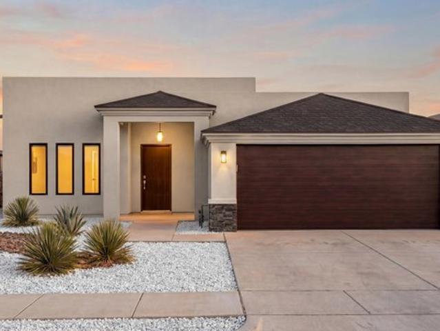 836 Mision De Salta Ave, El Paso, TX 79932