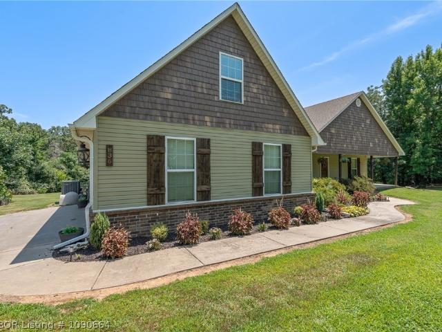 836 N. Mountain Grove Road