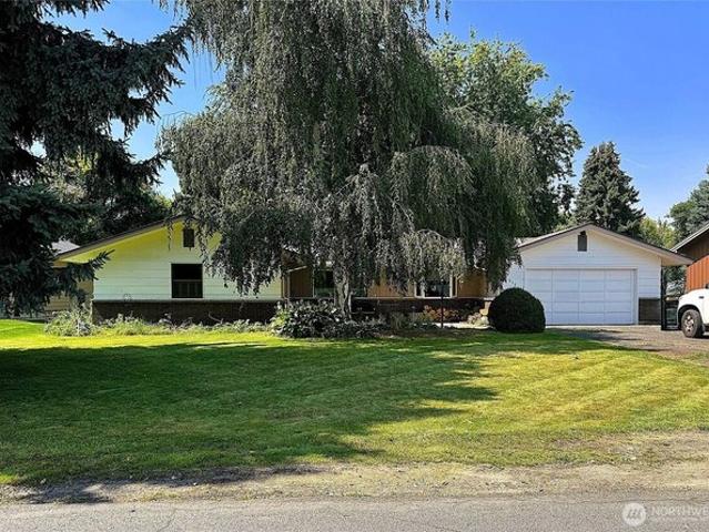 836 S Meadowlark Ln, Othello, WA 99344