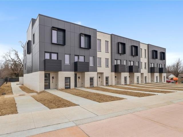 836 SE 8th St, Bentonville, AR 72712