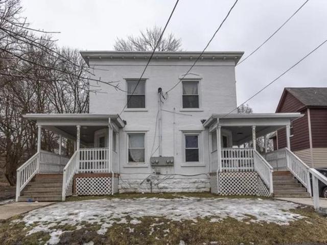 836 Sherman St SE, Grand Rapids, MI 49506