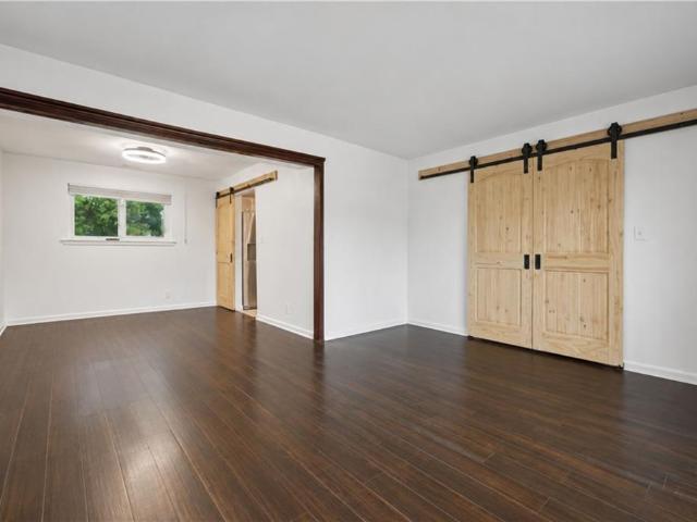 836 Sir Lancelot DR