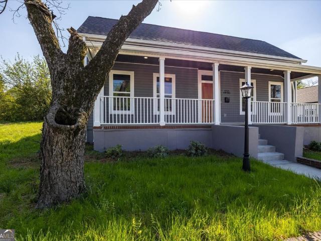 836 Plant Street