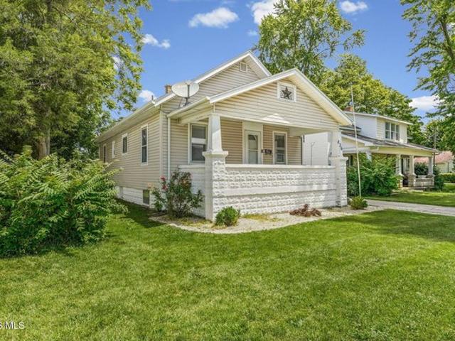 836 Putnam St, Findlay, OH 45840