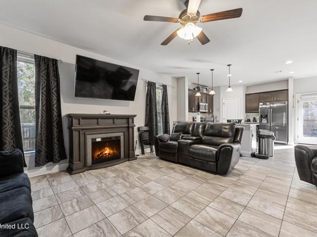 836 Reunion Place Circle