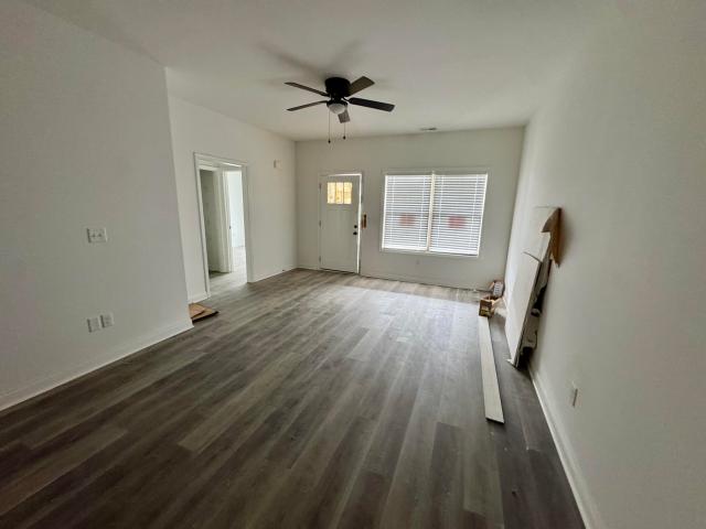 836 Ridgewood Drive # 4