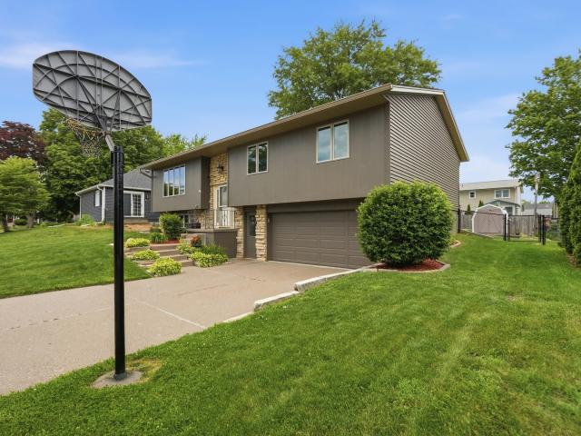 836 W 57th Street