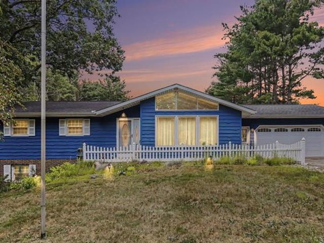 8374 W Q Ave, Mattawan, MI 49071