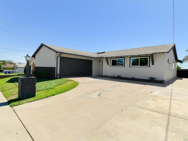8375 Lake Ben Ave