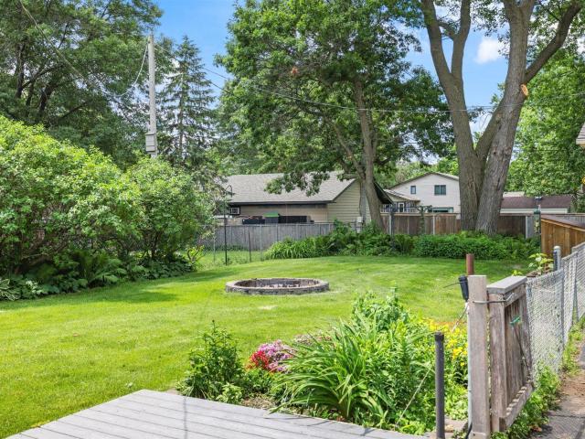 8378 Groveland Road
