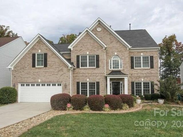 8379 Burgundy Ridge Dr, Harrisburg, NC 28075