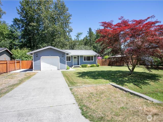 8370 Grouse Crescent Drive